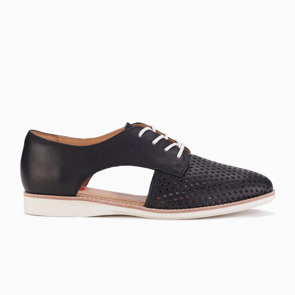 Sidecut Punch – Style Shoes